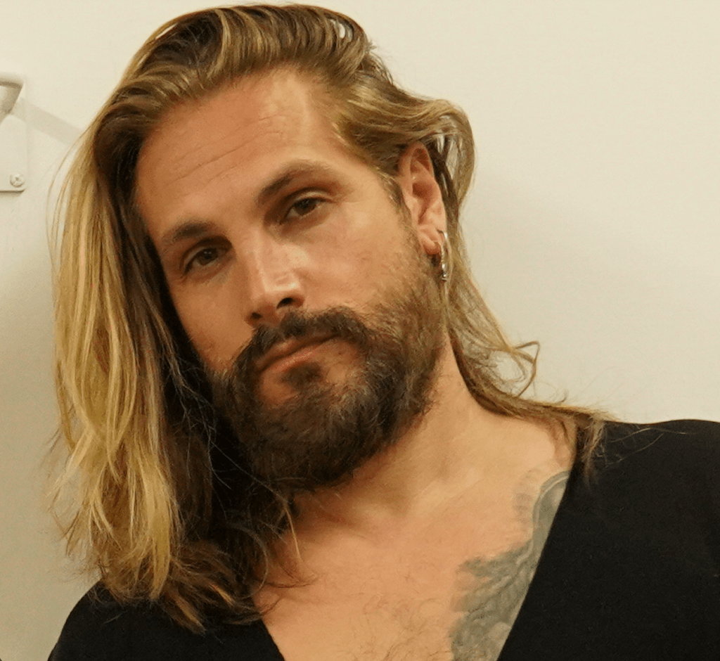 Interview: Marco Perego Discusses his Oscar-shortlisted 'Dovecote' and ...