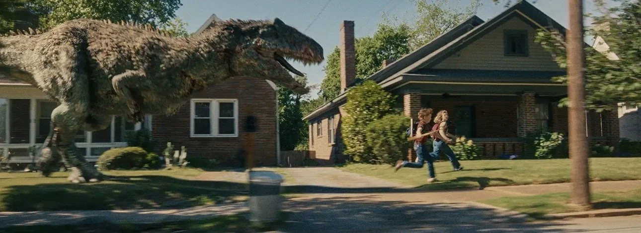 Official Trailer for 'The End of Oak Street' Reveals a Bit More About ...